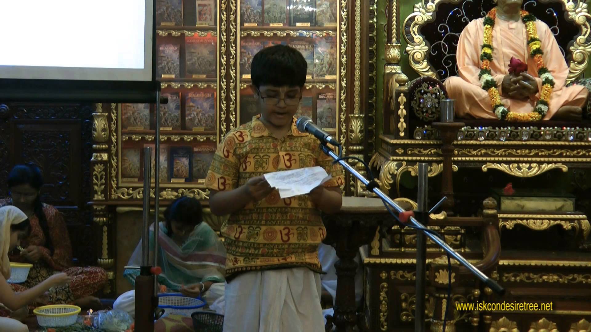 Offerings to Kirtida Mataji by Devotees (Part 2) - HARE KRSNA TV LIVE ...