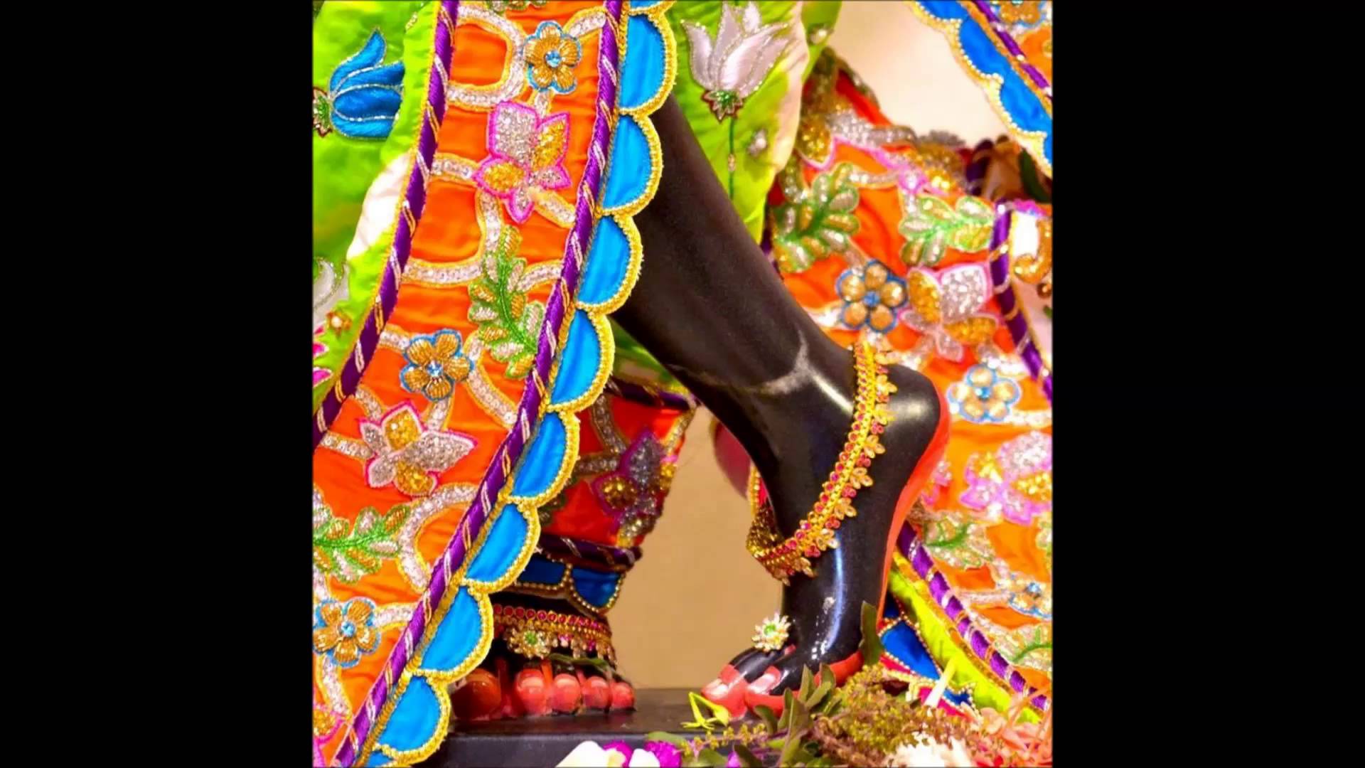 ISKCON Govardhan Eco Village Sringar Darshan on 02 June 2014 - HARE ...