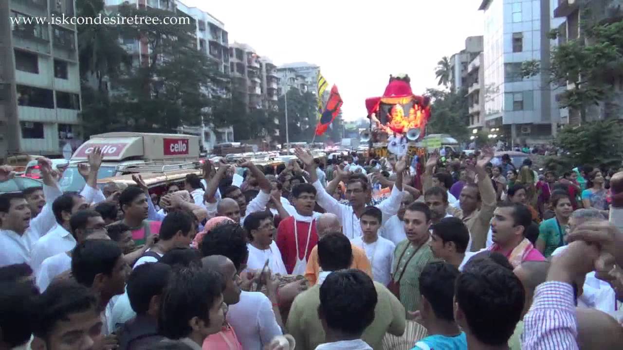 Gopal Krishna Goswami Maharaj leads ISKCON Juhu Rath Yatra - HARE KRSNA ...